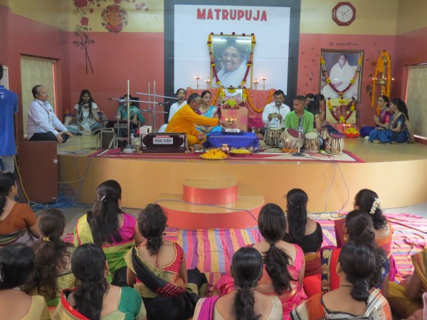 Matru Puja Celebrations | Amrita Vidyalayam