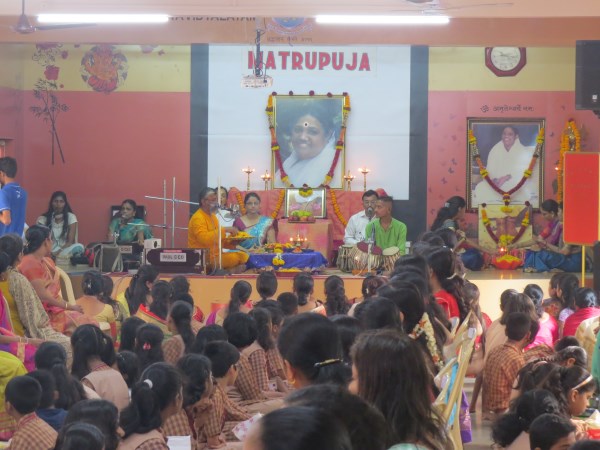 Matru Puja Celebrations | Amrita Vidyalayam